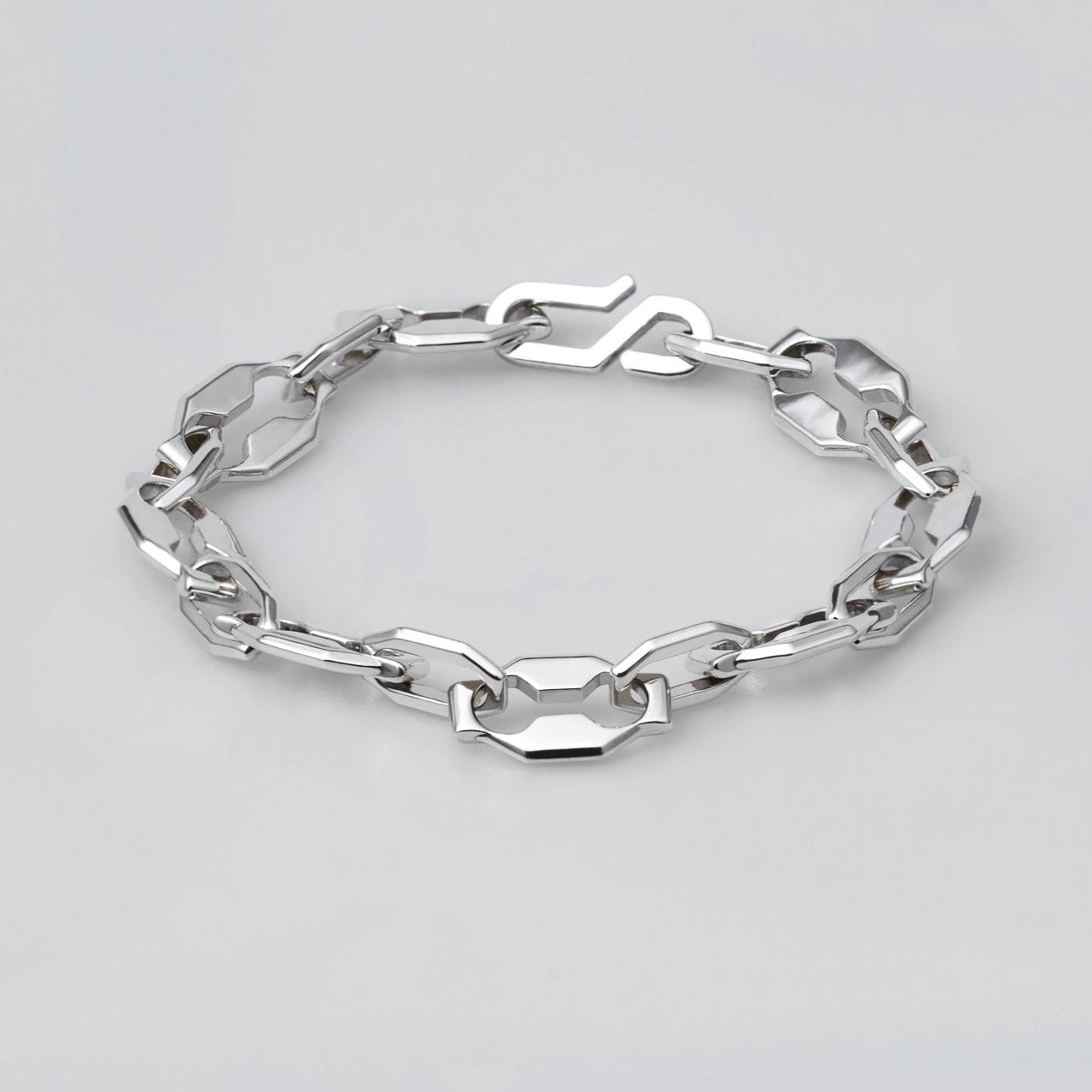Interlocking bracelet – Kaserox